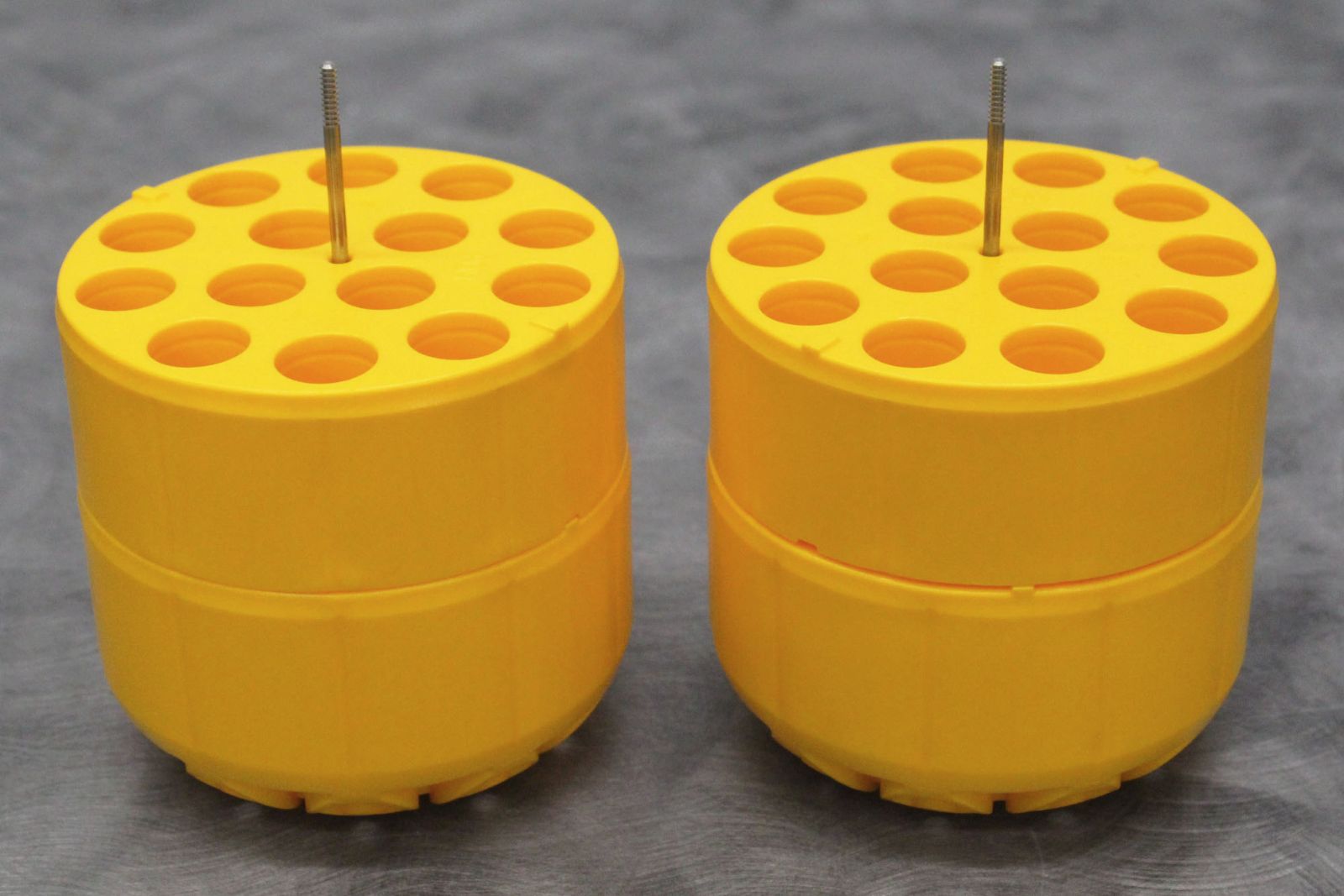 x2 Eppendorf 5825 734.009 Swing Bucket Rotor Conical Tube Adapters 14x