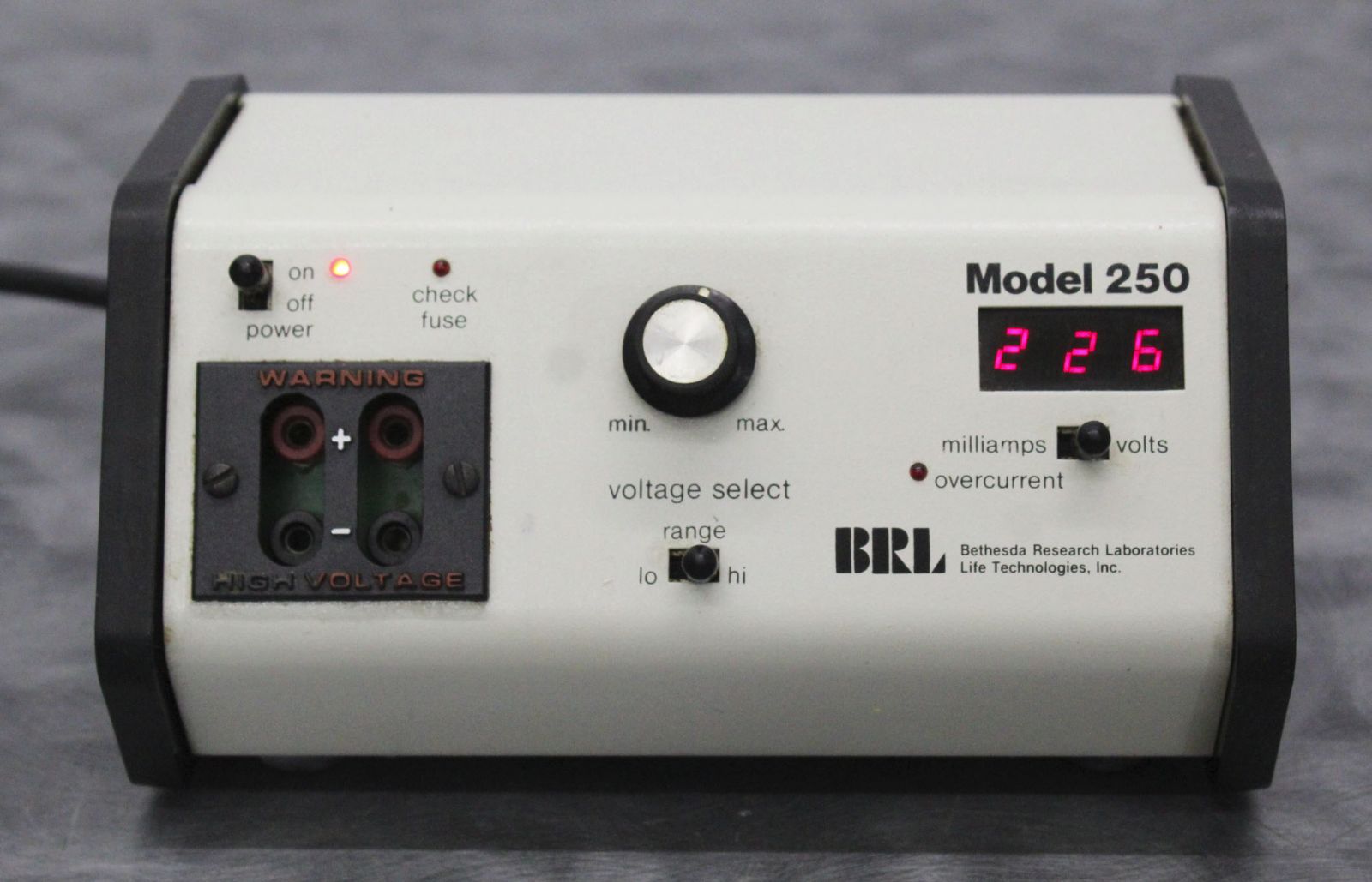 BRL Life Technologies Model 250 Electrophoresis Power Supply Cat. No.