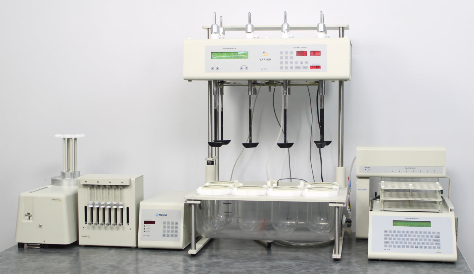 Varian VK7010 Dissolution Bath System with VK8000 VK808 VK750D Heater