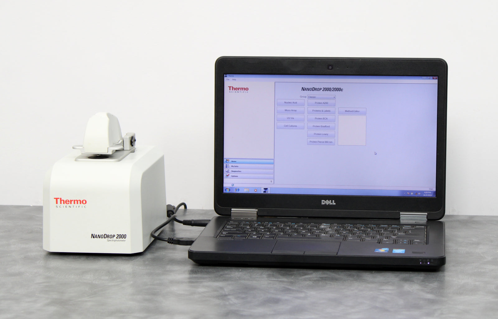 Thermo Scientific NanoDrop 2000 UV-Vis Spectrophotometer w/ Laptop & S
