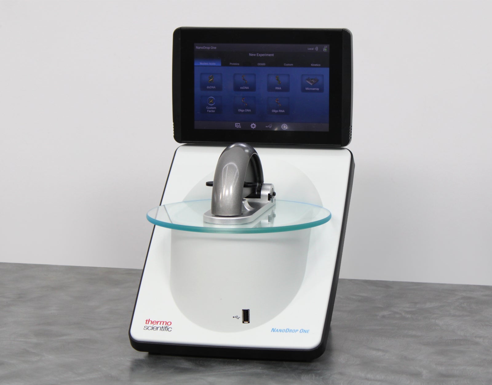 Thermo Scientific NanoDrop One Microvolume UV-Vis Spectrophotometer