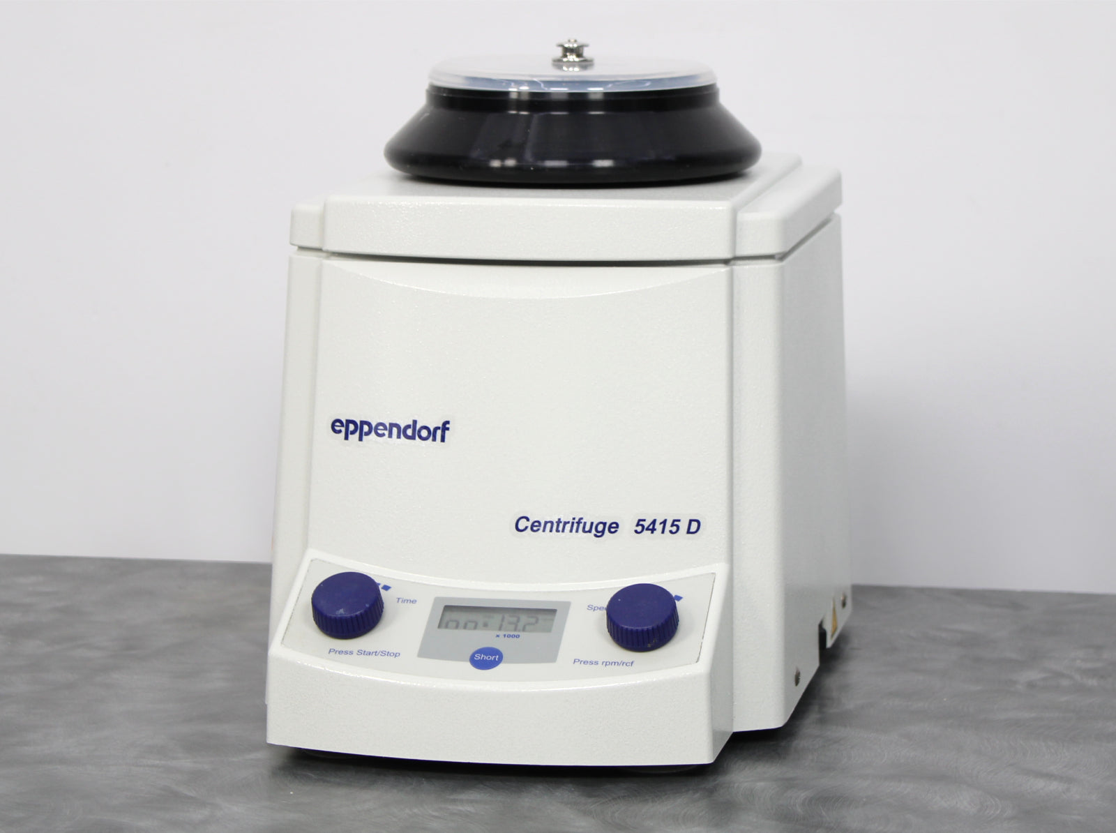 Eppendorf 5415D 5425 Benchtop Microcentrifuge with F45-24-11 Fixed Ang